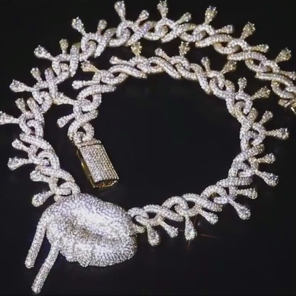 Lips Drop Necklace - Jewelry - BBYKUTE